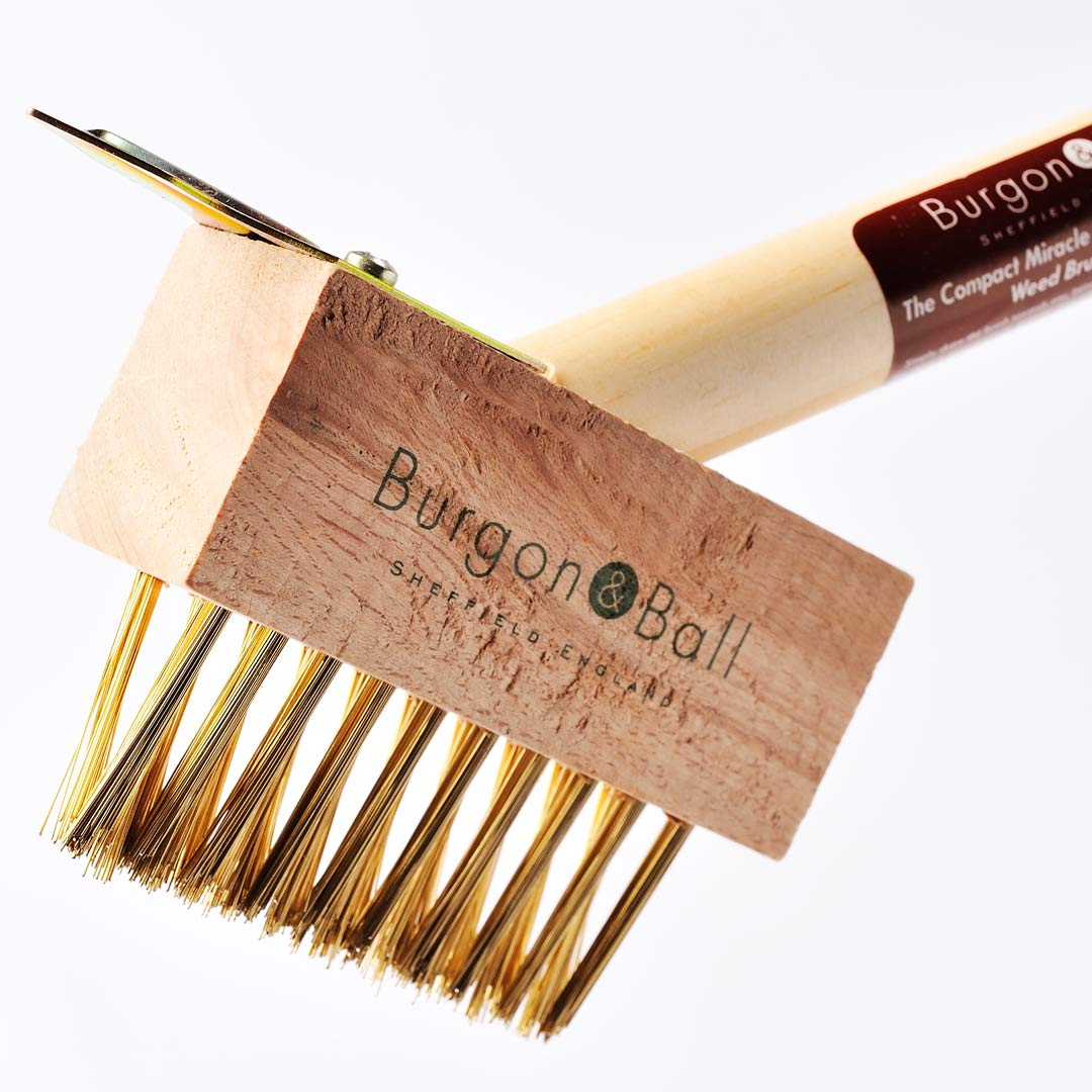 Compact Miracle Block Paving Brush & Weeder – Barnsdale Gardens